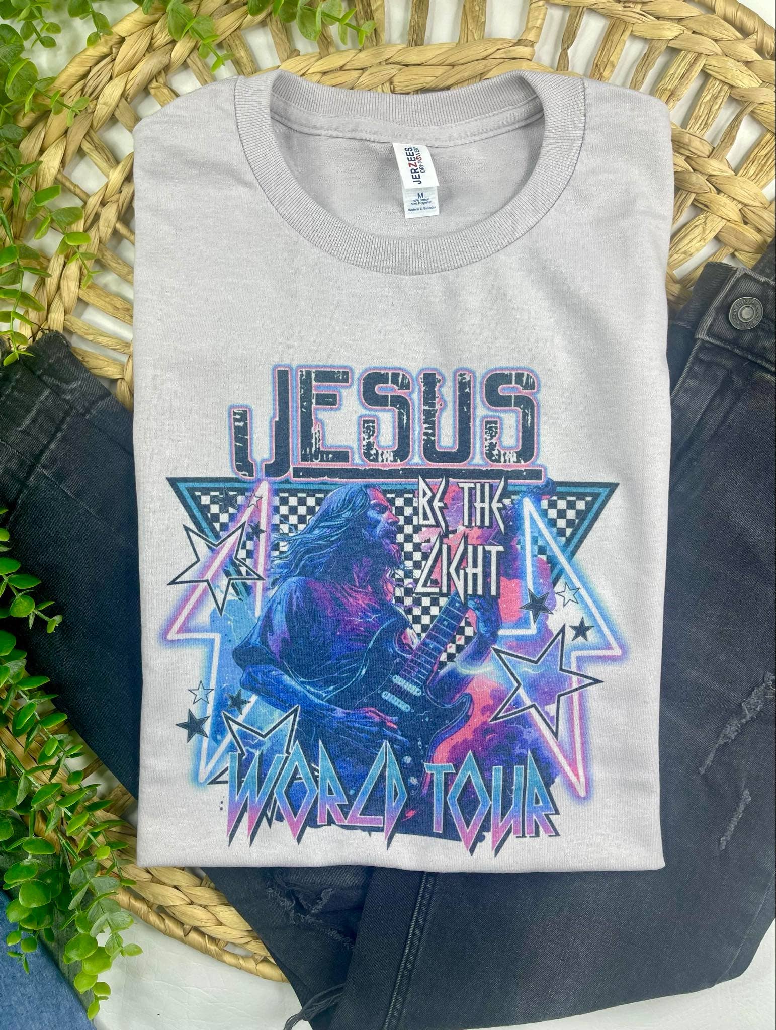 GRAPHIC TEES – Bellum&Rogue